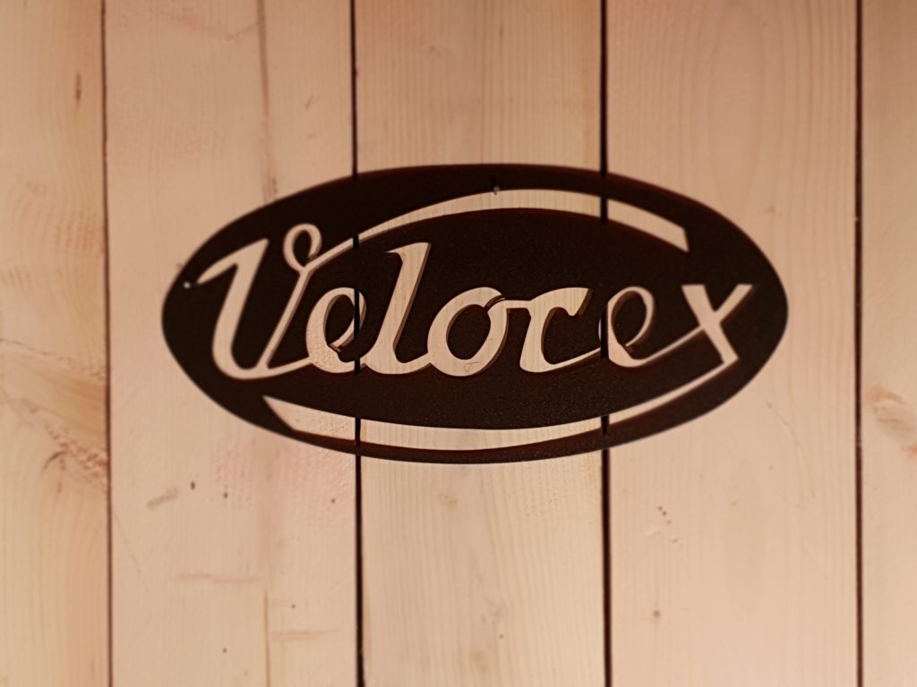 LOGO VELOREX - Retro Laser